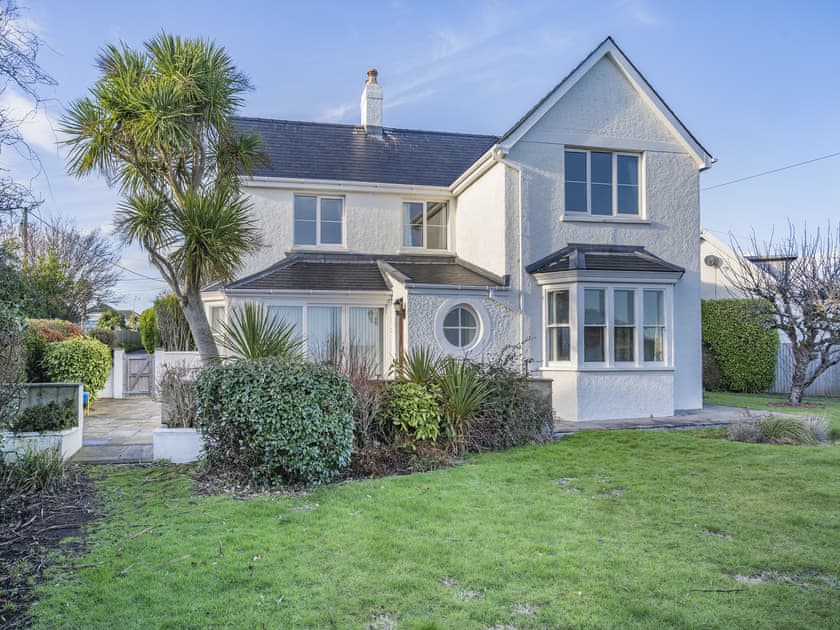 Innishkea in Penally | Cottages.com