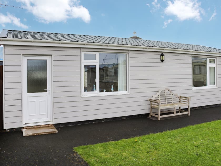 Pen Y Ffrith Lodge in Prestatyn | Cottages.com