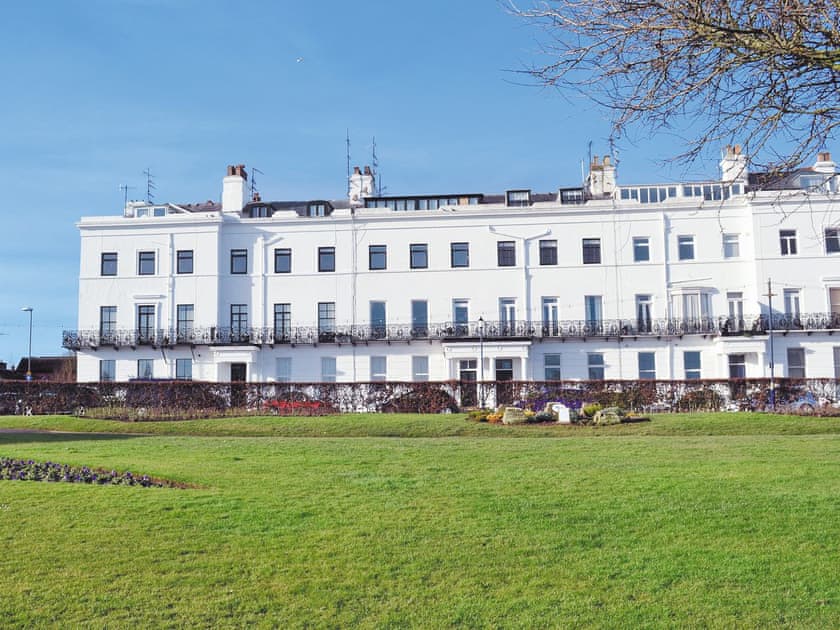 Sea Views in Filey, Yorkshire - Book Online - Hoseasons