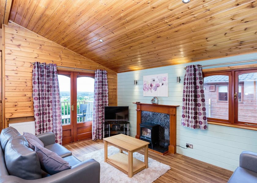 Exclusive Zen with Hot Tub - Sandy Balls Holiday Village - Lodges ...