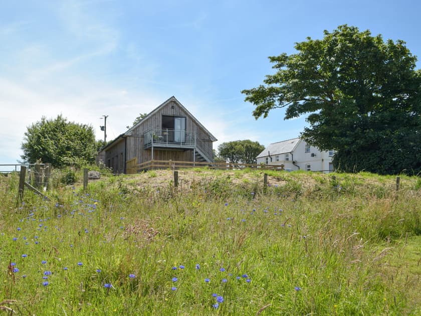 Panoramic Loft in Synodd Inn | Hoseasons