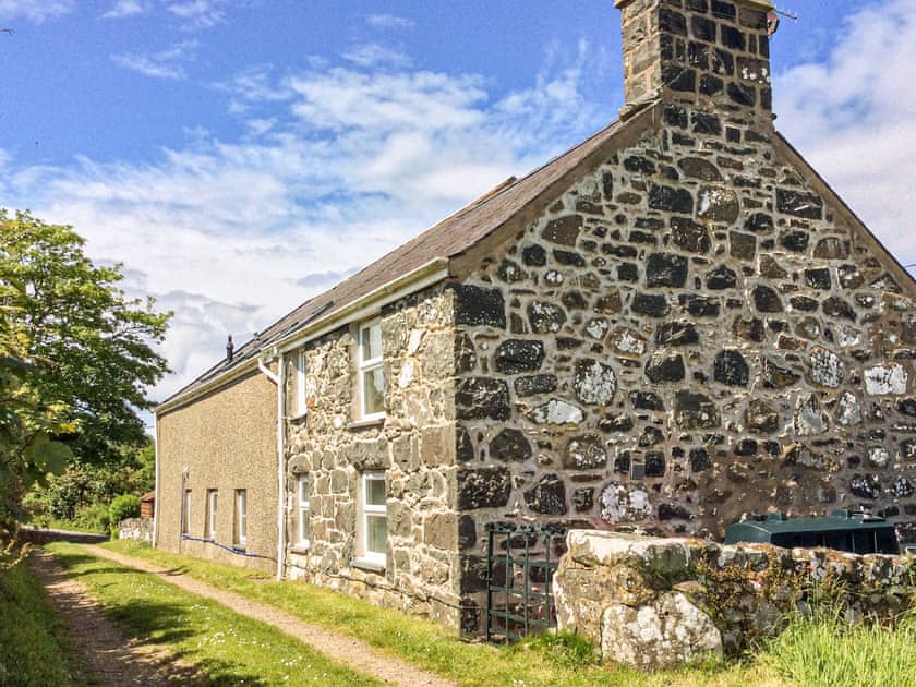 Moonlight Cottage in Botwnnog, near Aberdaron | Cottages.com