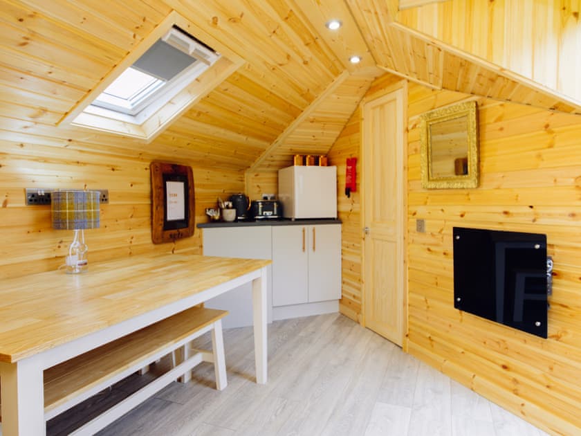 Muckle Bothies in Delny, near Invergordon | Hoseasons