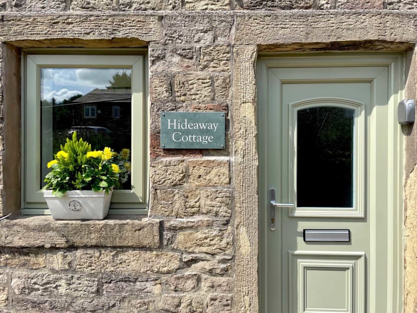 Hideaway Cottage in Barnoldswick | Hoseasons