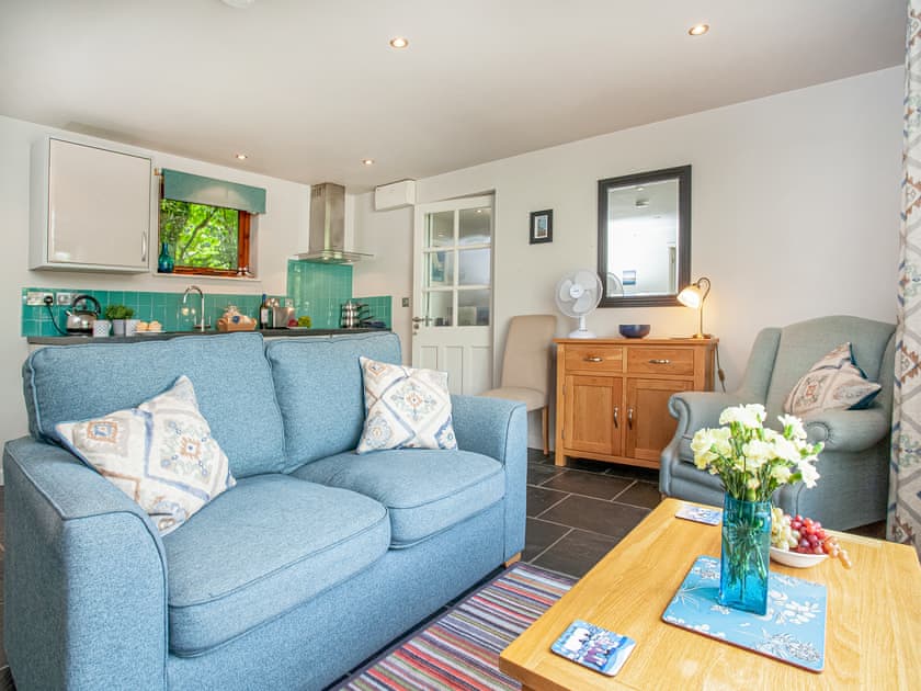 Moonstone Cottage (ref UK44760) in Parkham Ash, near Bideford | Hoseasons