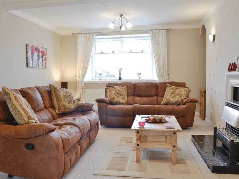 Seaview Cottage in Sandhaven, Aberdeenshire - Book Online - Hoseasons