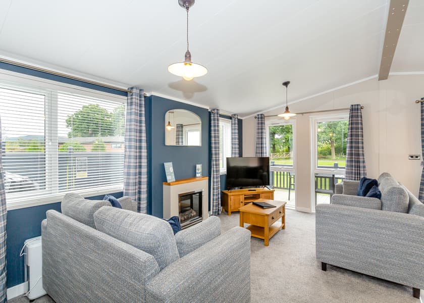 Optimum 6 Outdoor Living in Great Ayton, Yorkshire Moors and Coast ...