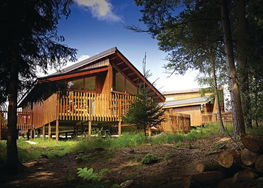 Golden Oak 2 - Cropton Lodges - Lodges - Book Online - Hoseasons