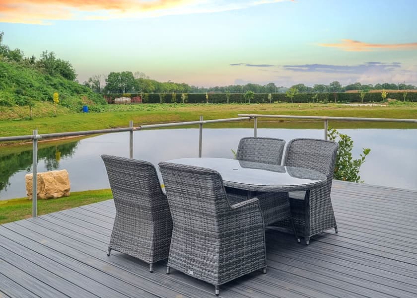 Rabbit Lodge in Thorney, Nr Lincoln | Hoseasons