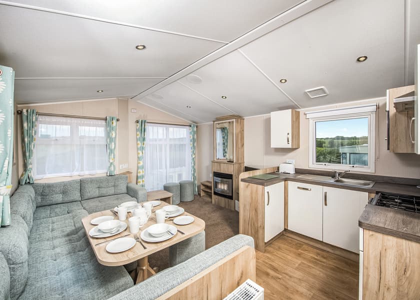 3 Bed Silver Caravan in Combe Martin | Hoseasons