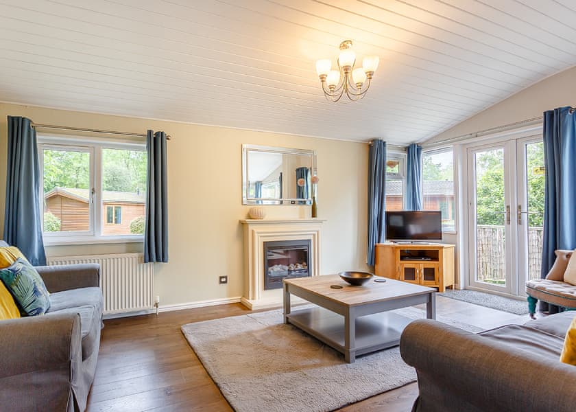 Kingham Lodge Plus - Bluewood Lodges - Lodges - Book Online - Hoseasons