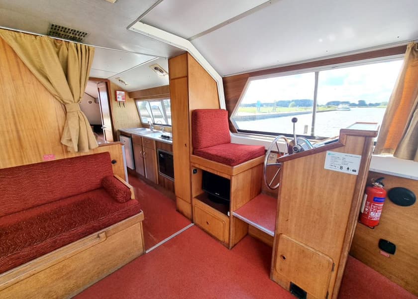 Humber Bridge from Bridgecraft in Acle, Norfolk - Hoseasons