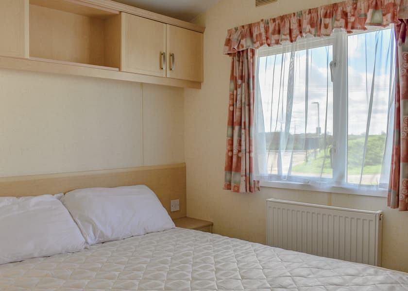 Sandy Beach Holiday Park in Bacton, Norfolk | Hoseasons