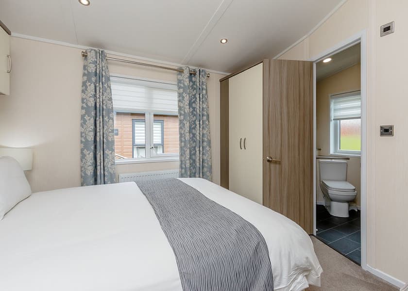 Carrick View Lodge 3 Spa - Crofthead - Holiday Parks - Book Online ...