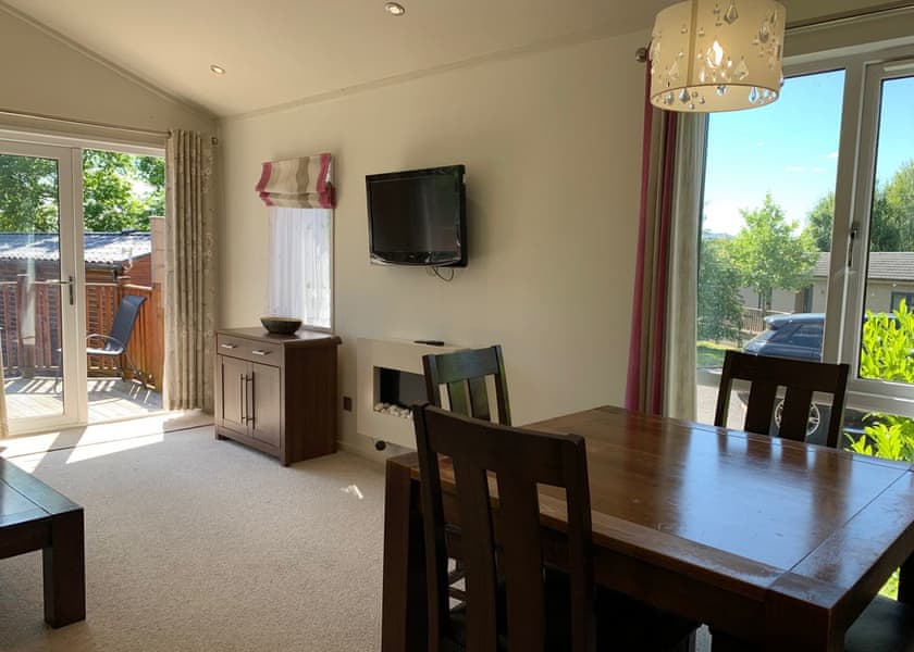 Classic (Newest) - Finlake Holiday Resort - Lodges - Book Online ...