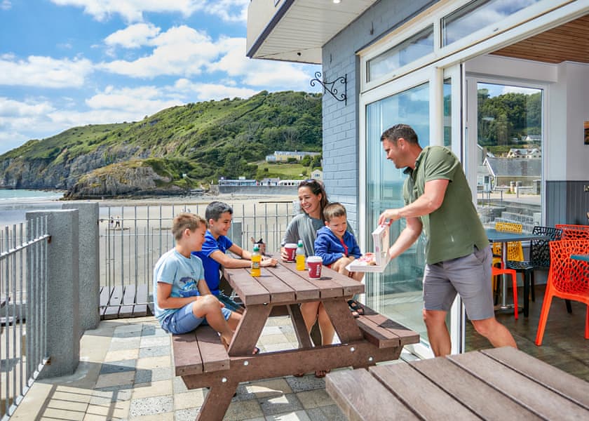 Pendine Sands in Pendine, Nr Carmarthen, South Wales | Hoseasons