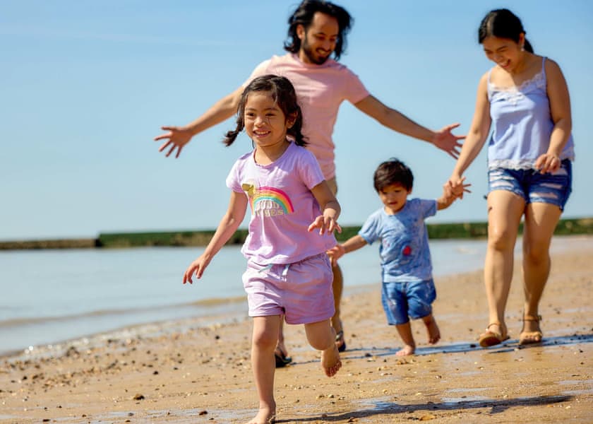 Weeley Bridge (ref PWEE) in Clacton-on-Sea, Essex | Hoseasons