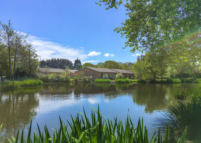 The Lakes Rookley in Rookley Village - Lodges - Book Online - Hoseasons