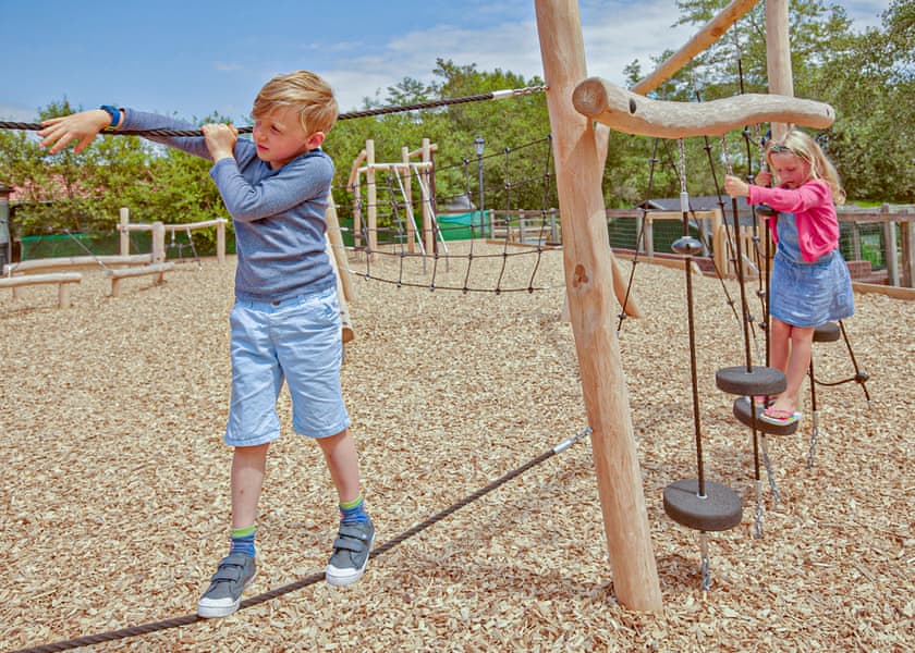 The Lakes Rookley in Rookley Village - Lodges - Book Online - Hoseasons