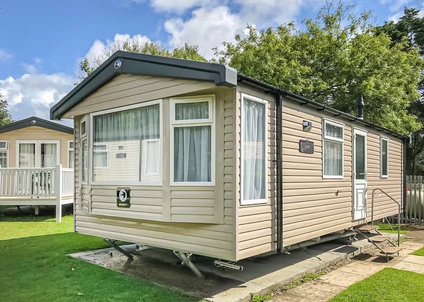 Maple+ Premier Holiday Home in Truro | Hoseasons