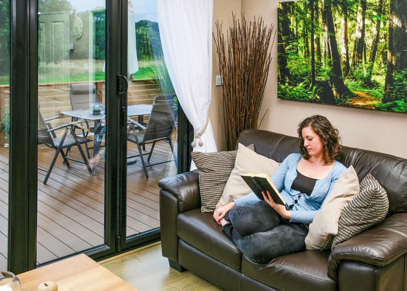 Upton Lakes Lodges in Cullompton, South Devon | Hoseasons