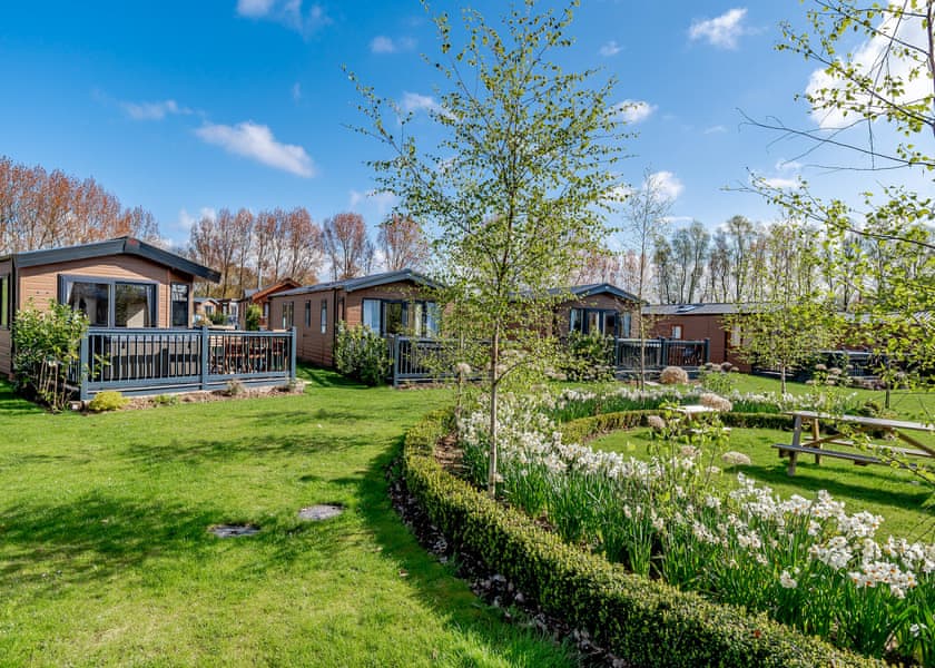 Willow Pastures Country Park in Skirlaugh, Nr Hull - Lodges - Book ...