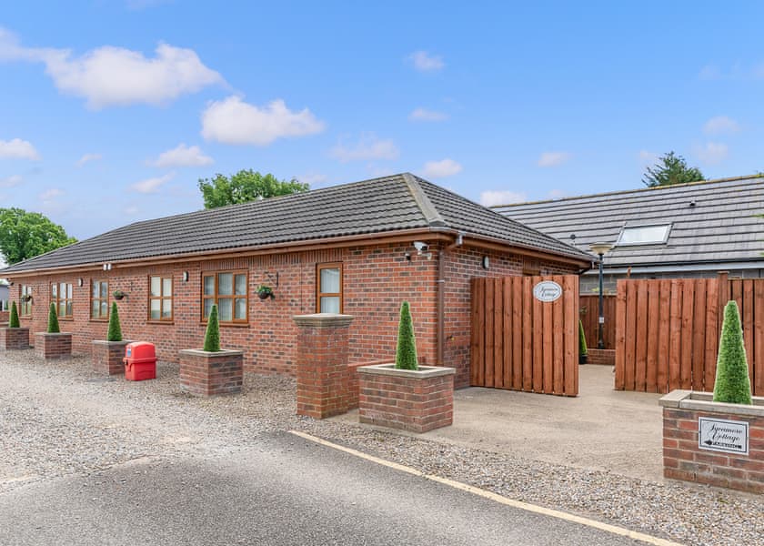 York Cottages in Strensall, near York | Hoseasons